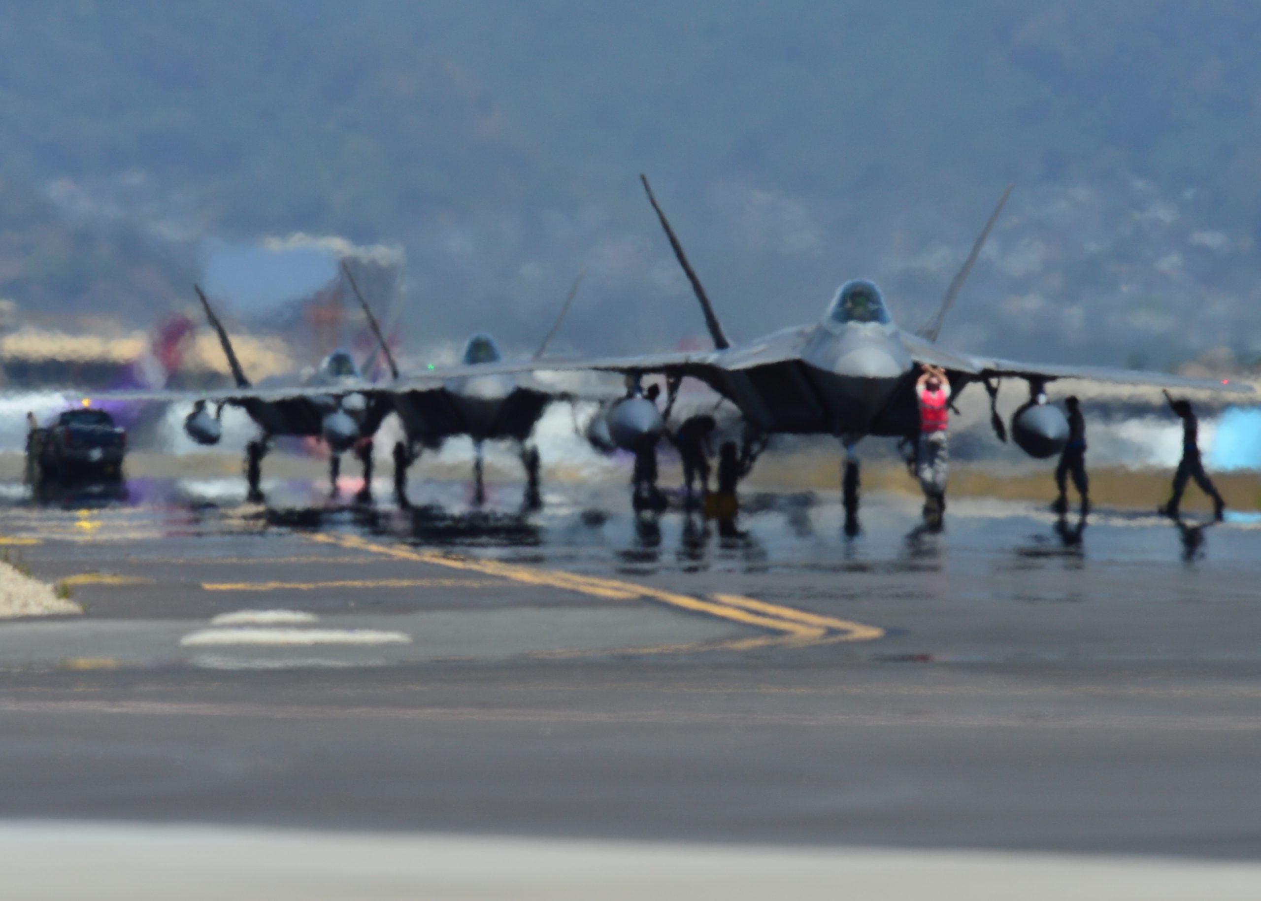 Hawaii F-22s Use Real-World Lessons, Any Available Red Air to Prepare ...
